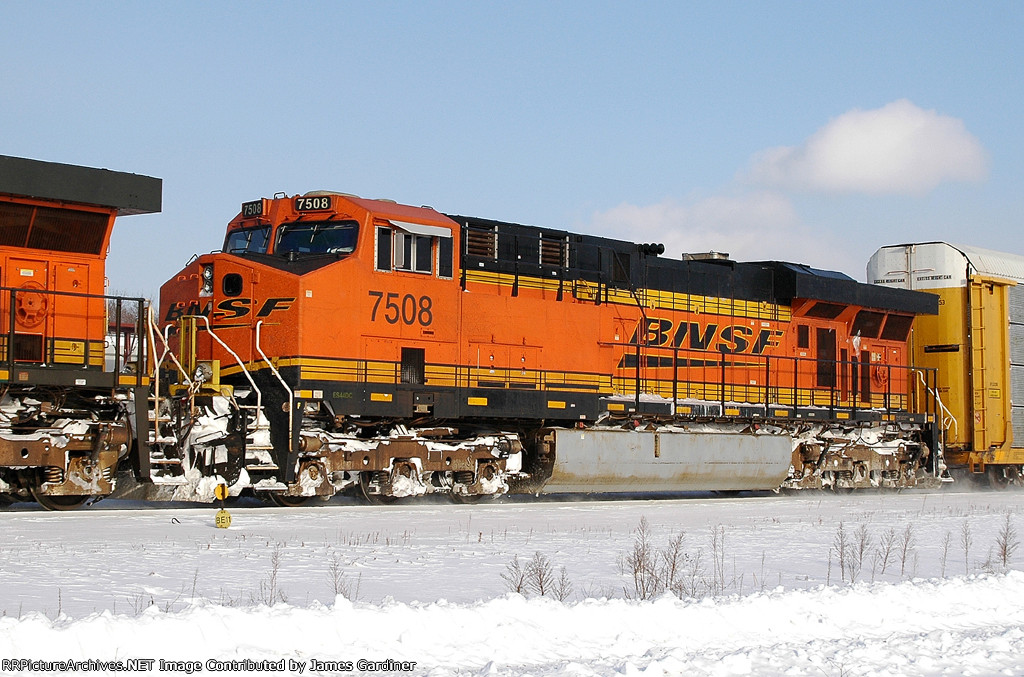 BNSF 7508